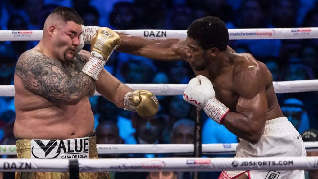 Boxing Vs Karate - What Are the differences? Which is Better for Self ...